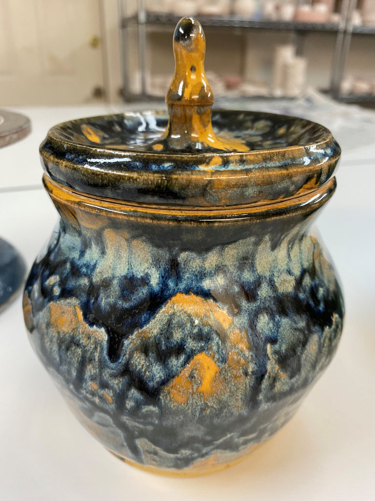 Pottery with Strunk | POTTERY WHEEL All Levels – Visual Arts Center